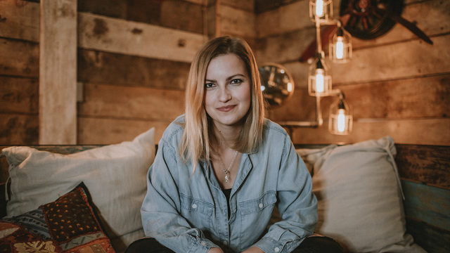 Primer single del disco lanzado!! — Primer disco de Milena Brody